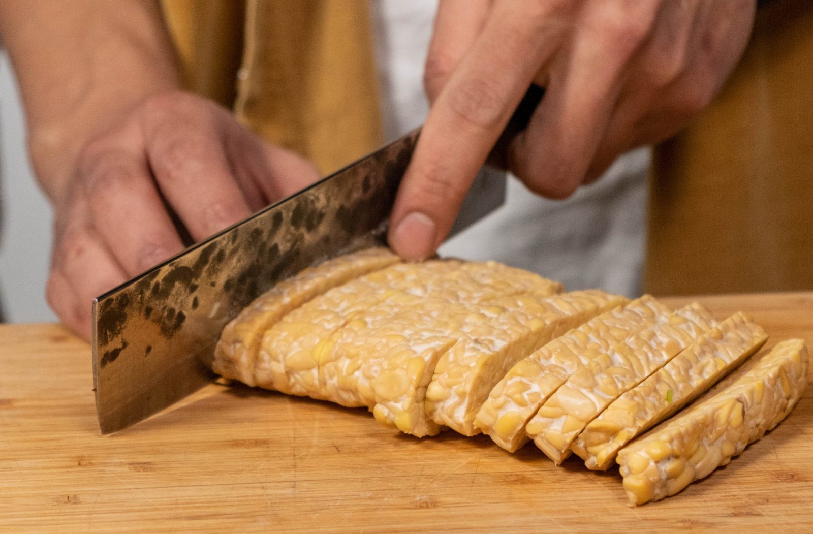 Tempeh – co to je, jak jej připravit, recepty - vegan.cz